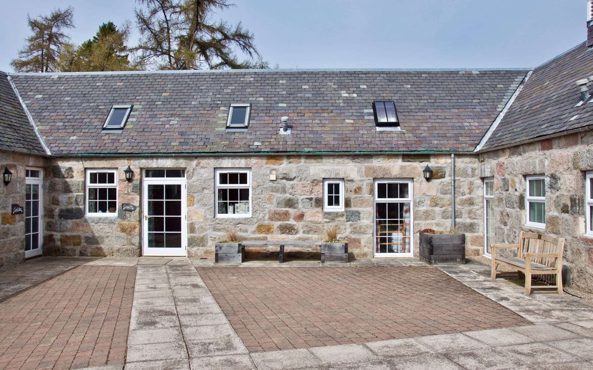 Crathie Holidays - Plexus Media Ltd